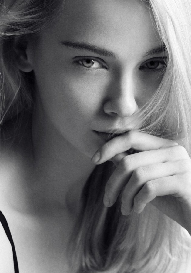 Ann Müürsepp by Edwin S Freyer for C-Heads - C-Heads Magazine