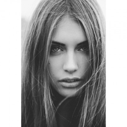 Yuli Rose by Tom Mitchell - C-Heads Magazine