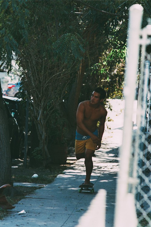 C-Heads Exclusive: Justin Burbage throwing some mad tricks barefoot ...