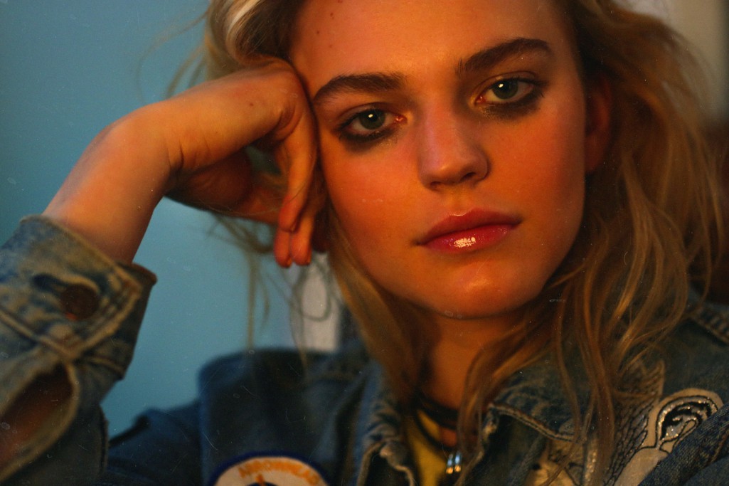 Grace by Laura Allard-Fleischl for C-Heads - C-Heads Magazine