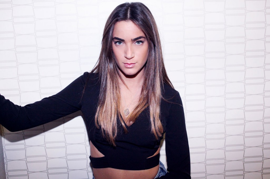 Modern Woman: Noa Beny נועה בני - C-Heads Magazine