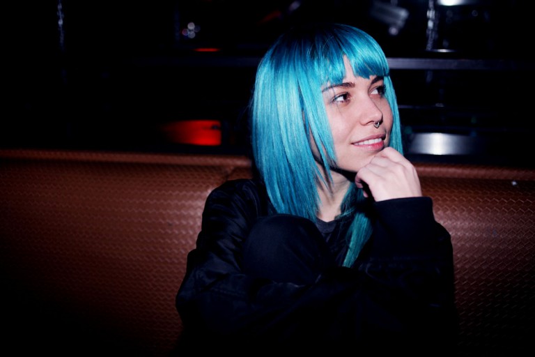 Modern Woman: Mija - C-Heads Magazine