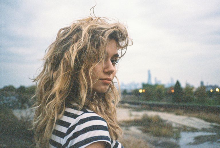 5 minutes with Elizabeth Wheeland - C-Heads Magazine