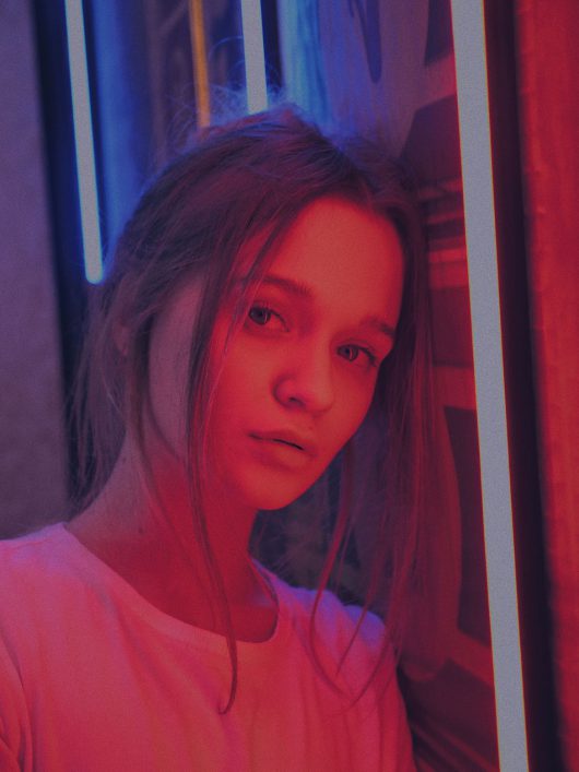 Romance, Neon lights and Freedom - C-Heads Magazine