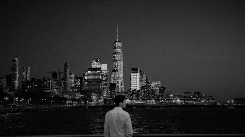 Video premiere: Sion Hill - Beaches - C-Heads Magazine