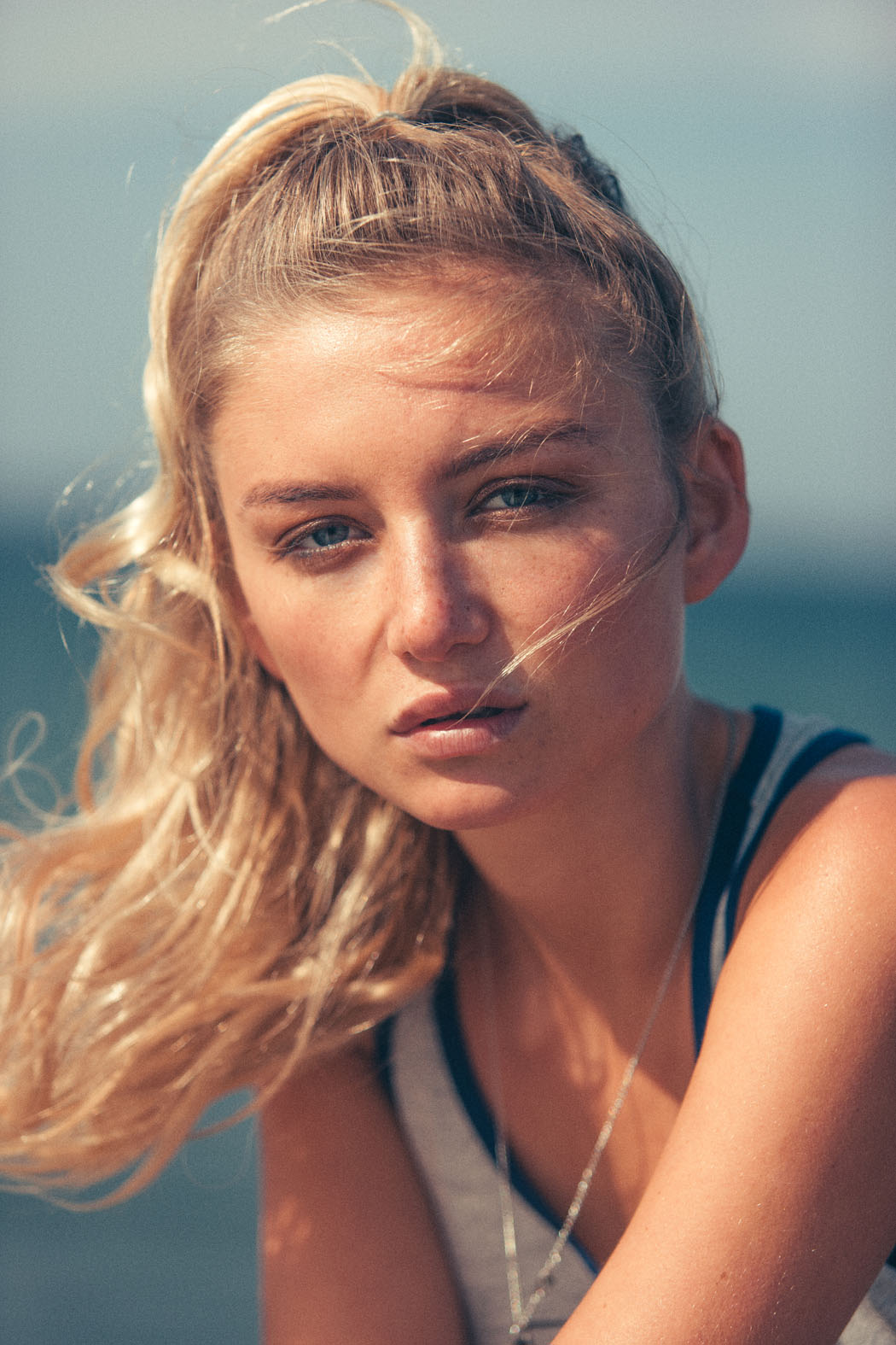 Sweet Summer Days with Emma, Jil and Julia - C-Heads Magazine