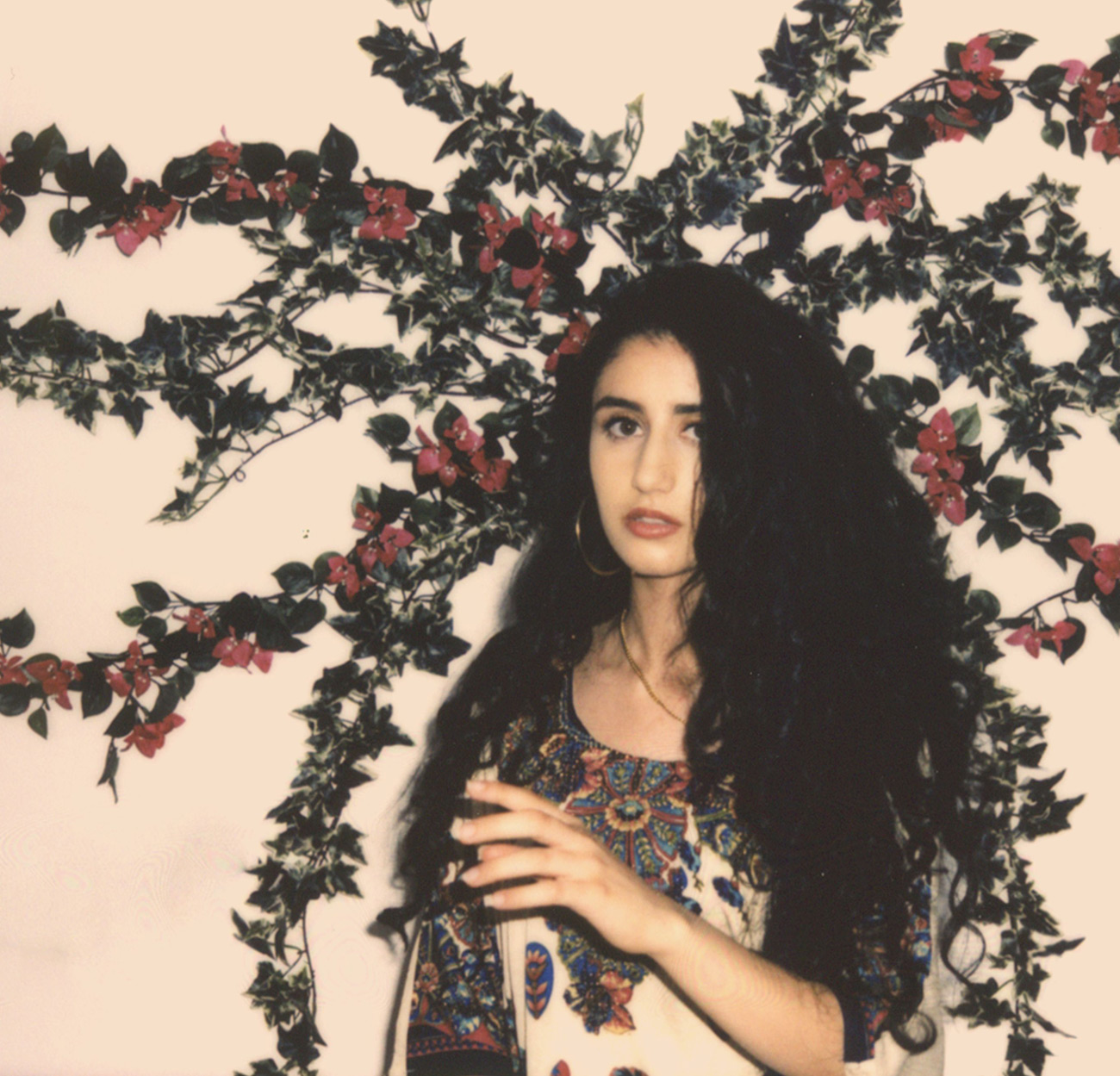 Naaz sings about pursuing own dreams in "Can´t" - C-Heads Magazine