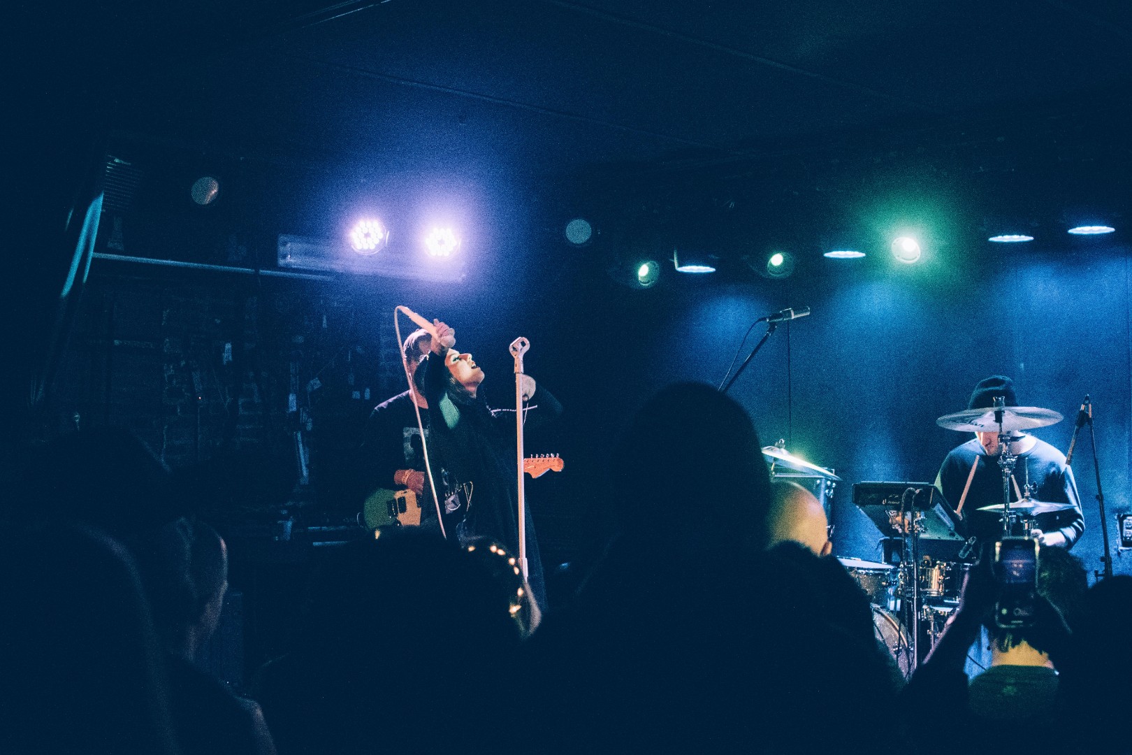 Endless Summer: A talk with Luna Shadows - C-Heads Magazine