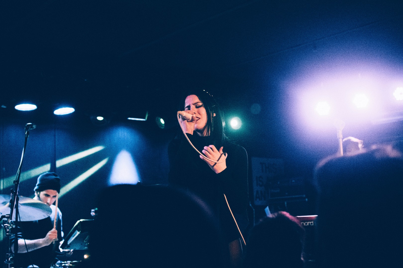 Endless Summer: A talk with Luna Shadows - C-Heads Magazine