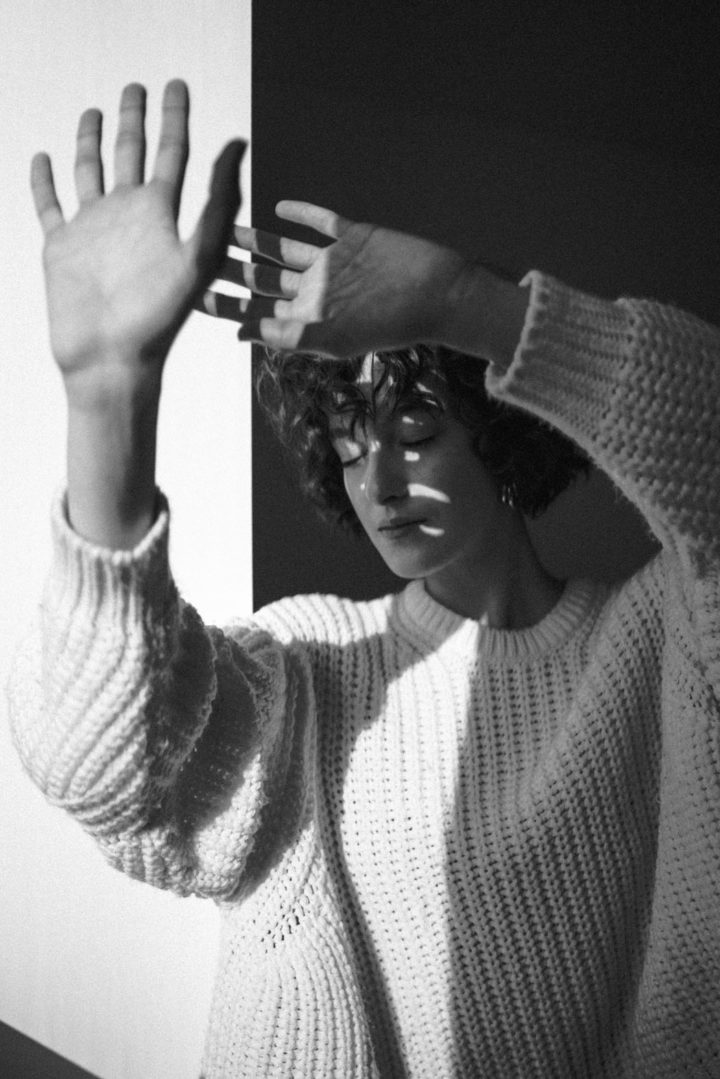 Waking up with Cami - C-Heads Magazine