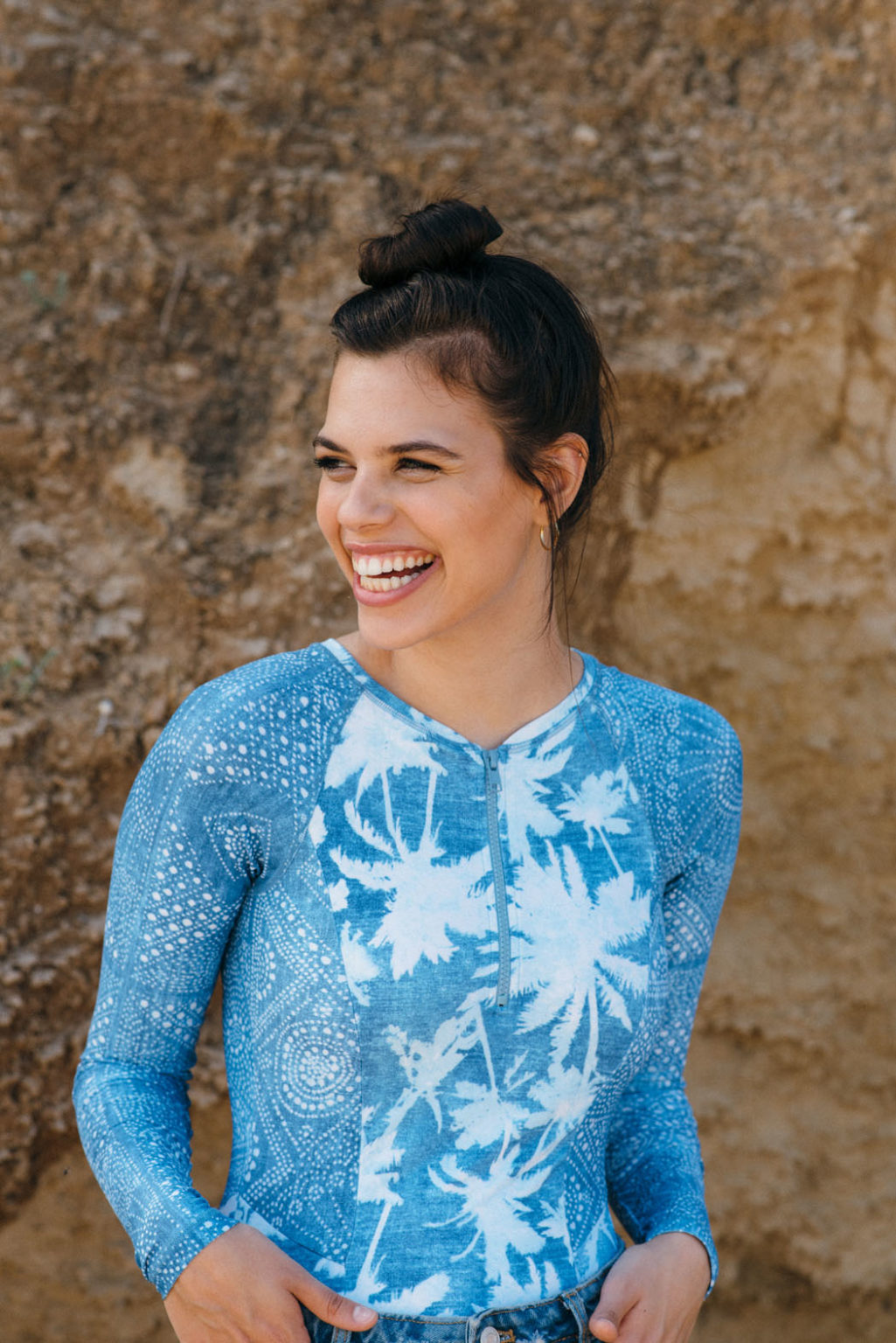 Blue is a warm colour - C-Heads Magazine