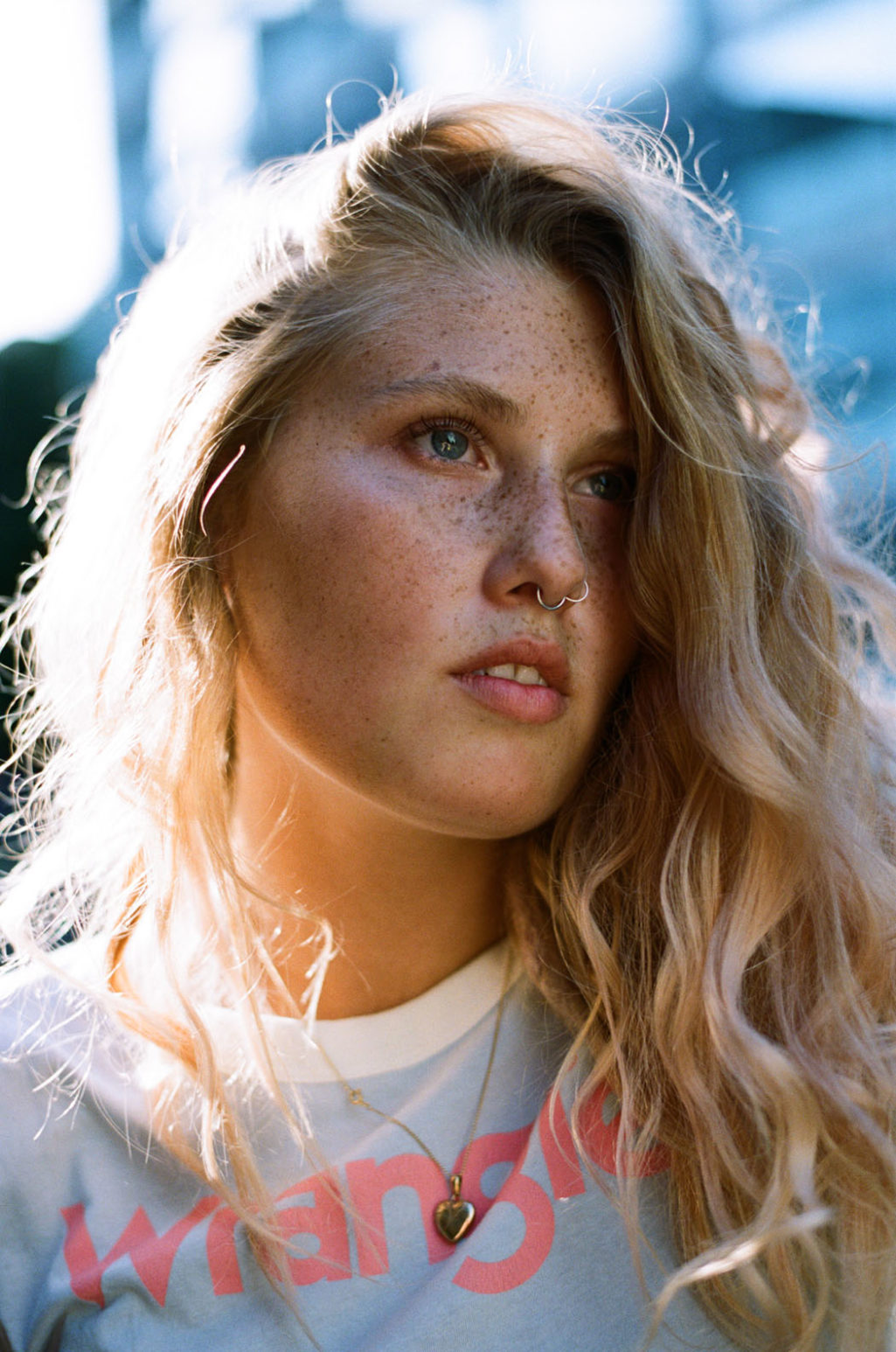 A moment with Ella photographed by Adam Laws - C-Heads Magazine