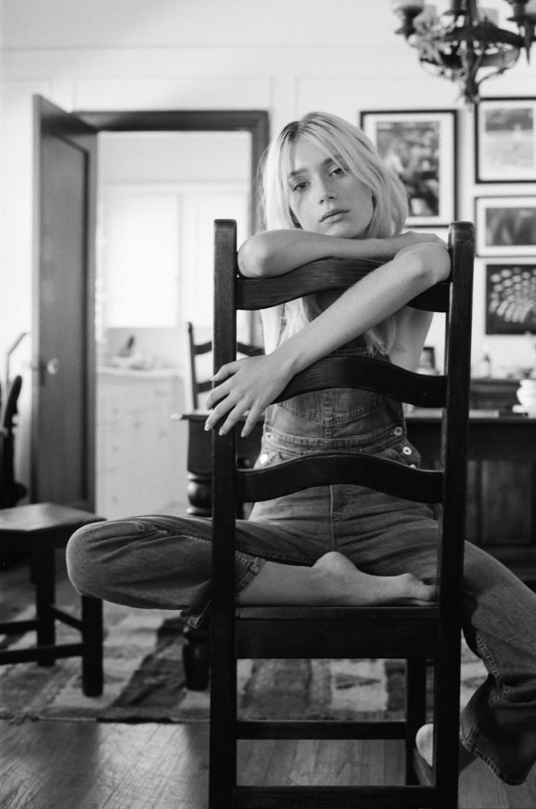 Grace Gardiner by Darren Ankenman - C-Heads Magazine