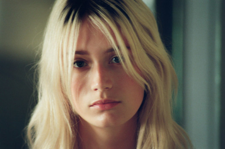 Grace Gardiner by Darren Ankenman - C-Heads Magazine