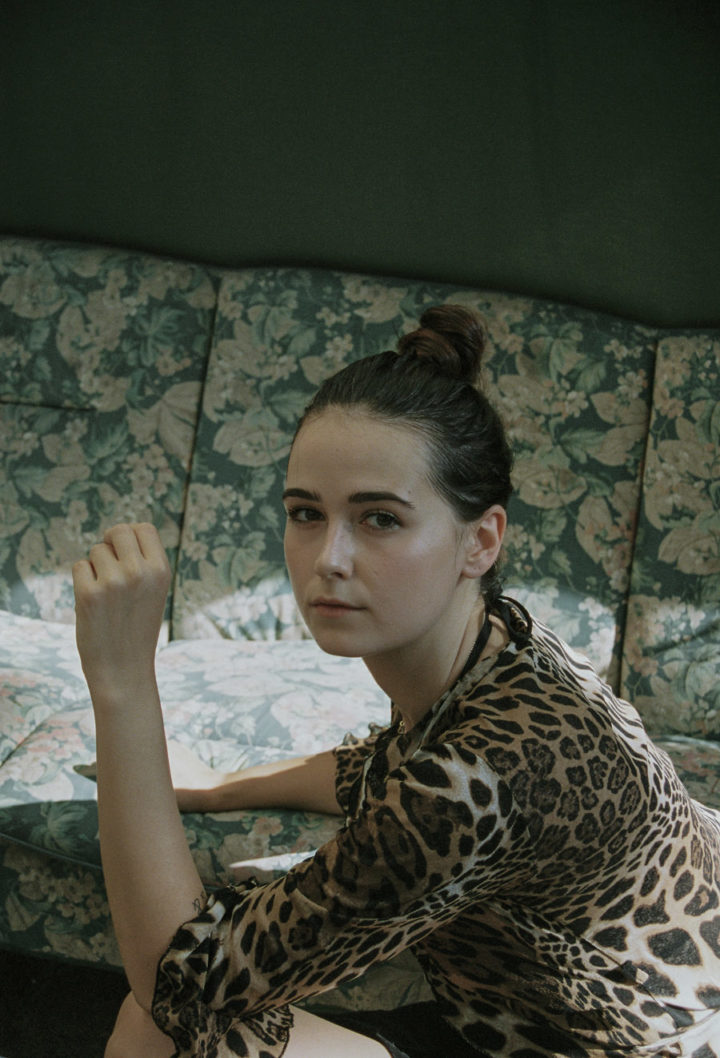 "A movement against that fast time." Analogue moments with Nina Menzel ...