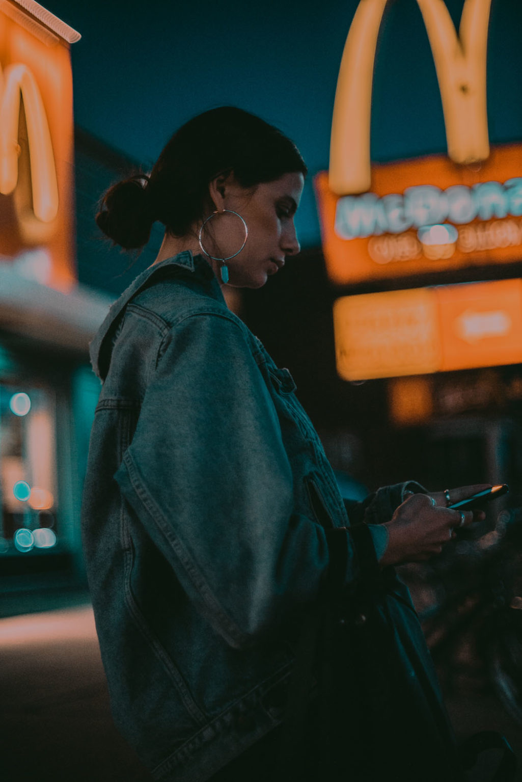 Hope Little captures Moments in Beautiful Colour - C-Heads Magazine