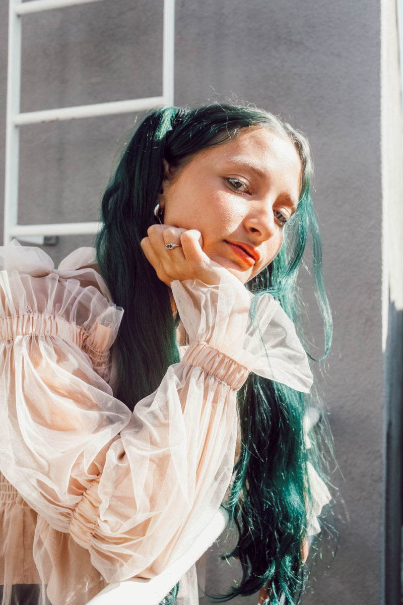 A sidewalk talk with Au/Ra - C-Heads Magazine