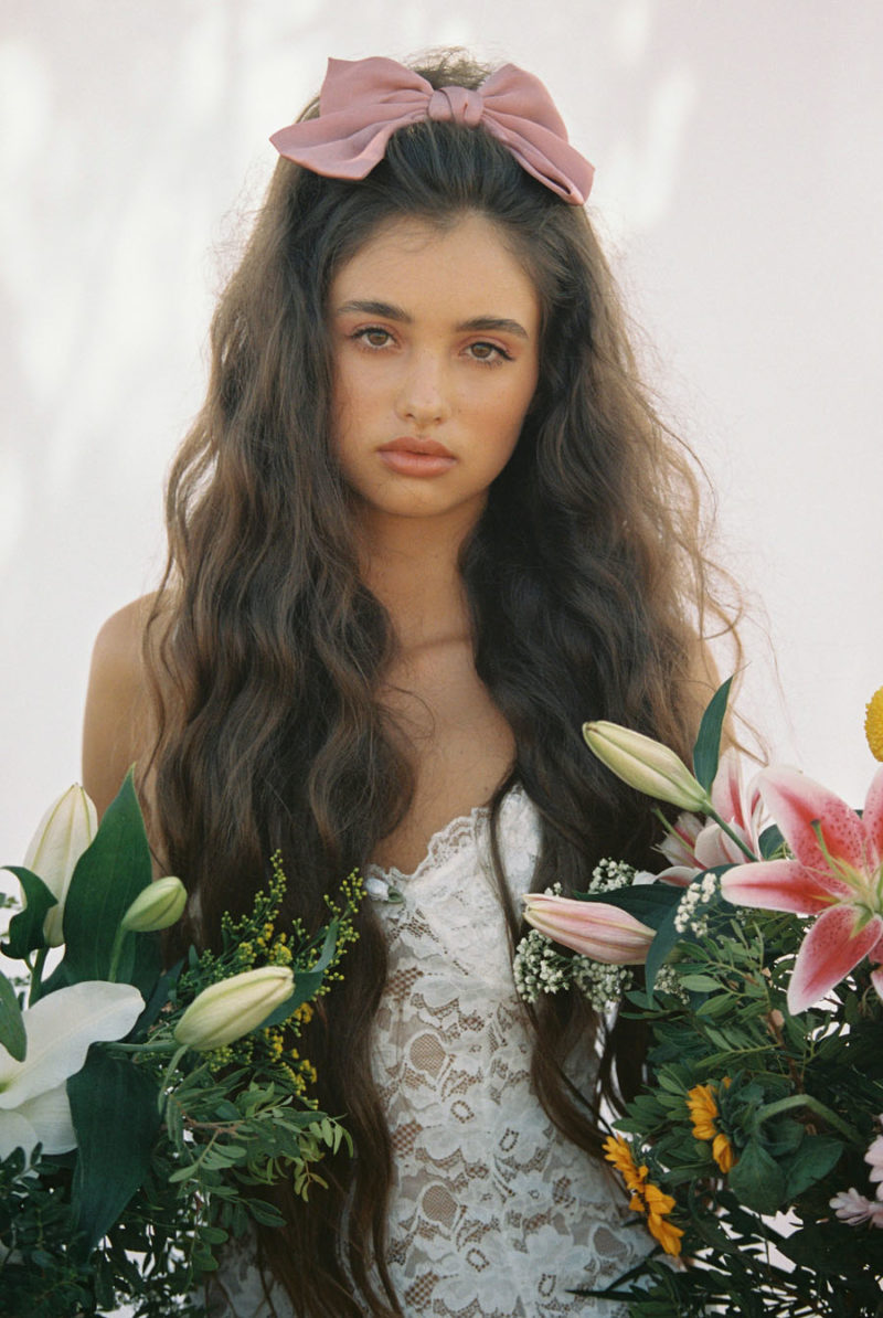 Romantic Ibiza Girls - C-Heads Magazine