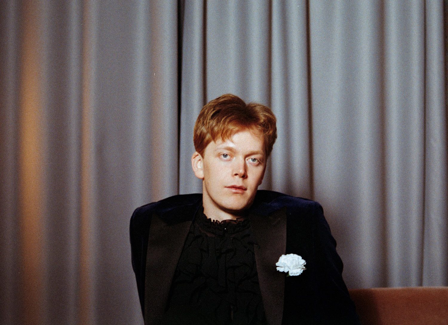 Augustine shares catchy new single “Prom” - C-Heads Magazine