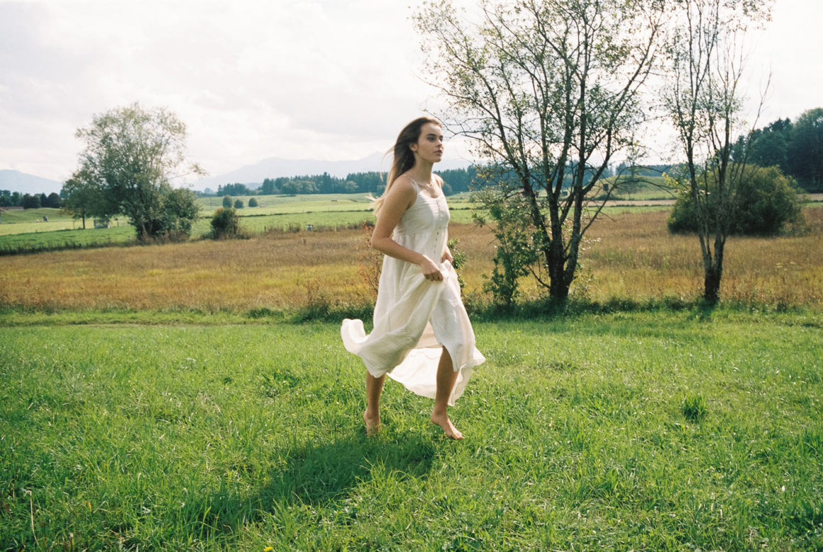 Rain Dance with Lea - C-Heads Magazine