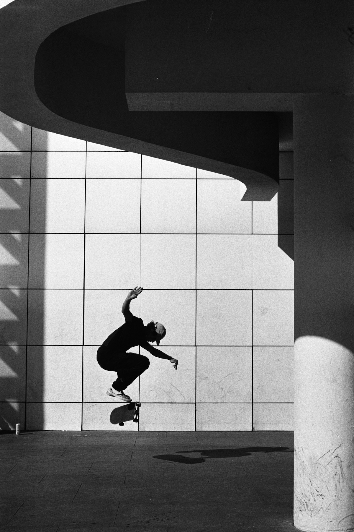 "Passion means the urge to just have to do something." The world of Jonas Schilders - C-Heads ...