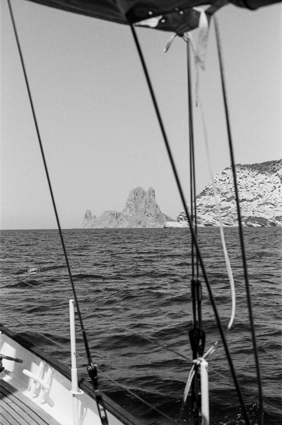 Summer Escape - C-Heads Magazine