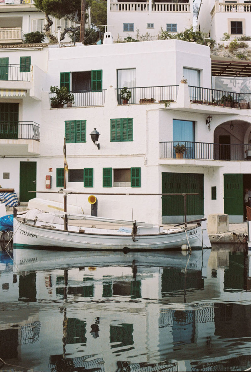 Lazy Days - C-Heads Magazine