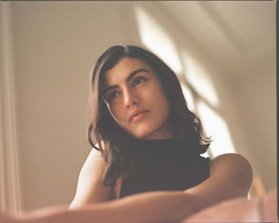 Léa on film - C-Heads Magazine