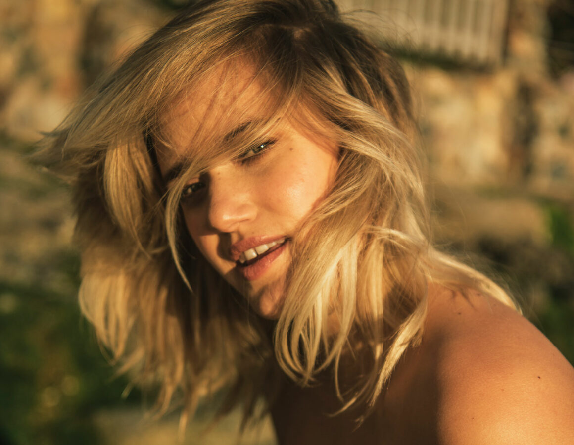 Golden Tones - C-Heads Magazine