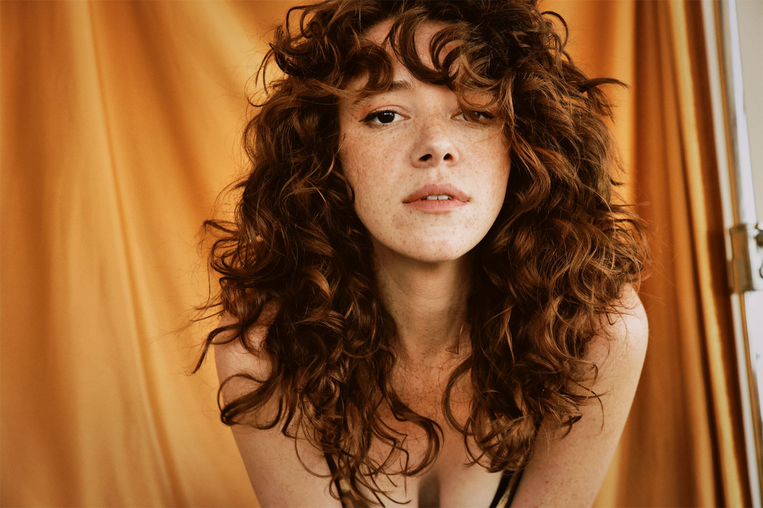 Video Premiere "worth it": Exploring the Emotional Depths with ...