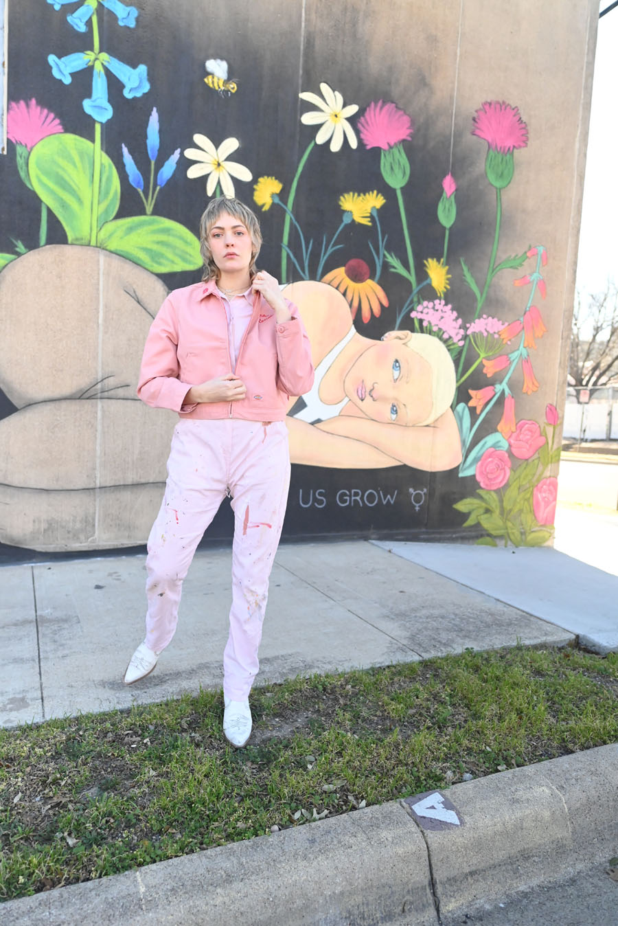 The Artist who loves to love - Good Vibes with Jana Renée - C-Heads ...