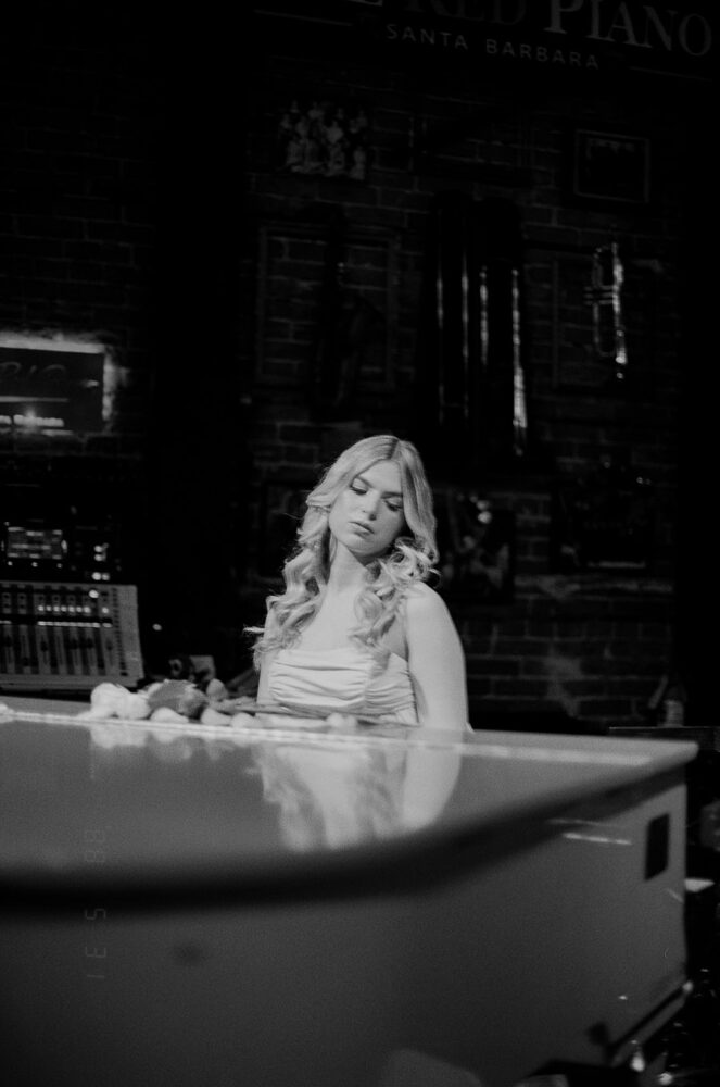 Naomi Jane Releases New Single "Little Miss" on Empowerment and Self ...